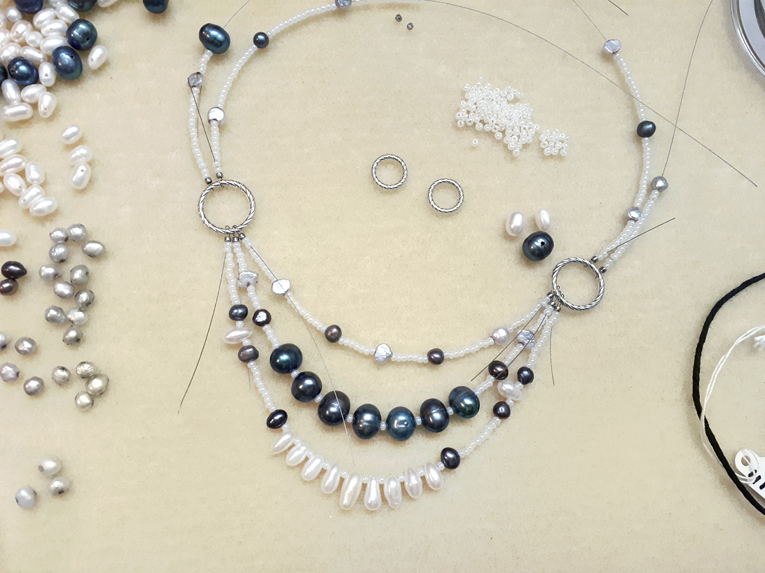 Necklace with many kinds of vintage fresh water pearls - Motley Mix Jewelry